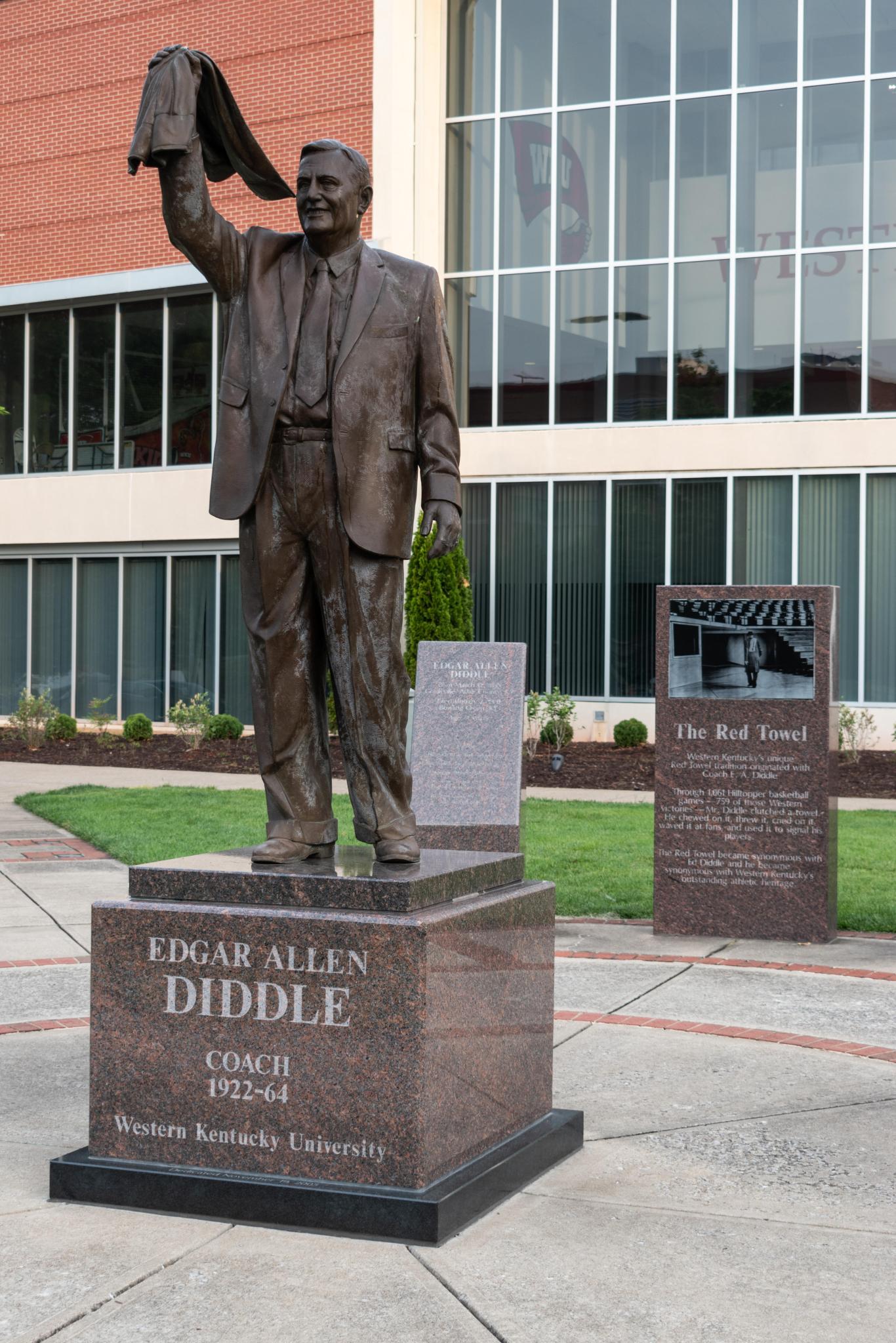 E.A. Diddle Arena – Stadium51