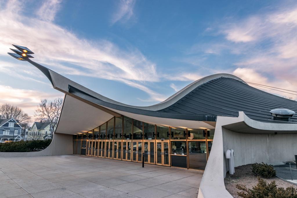 Ingalls Rink – Stadium51