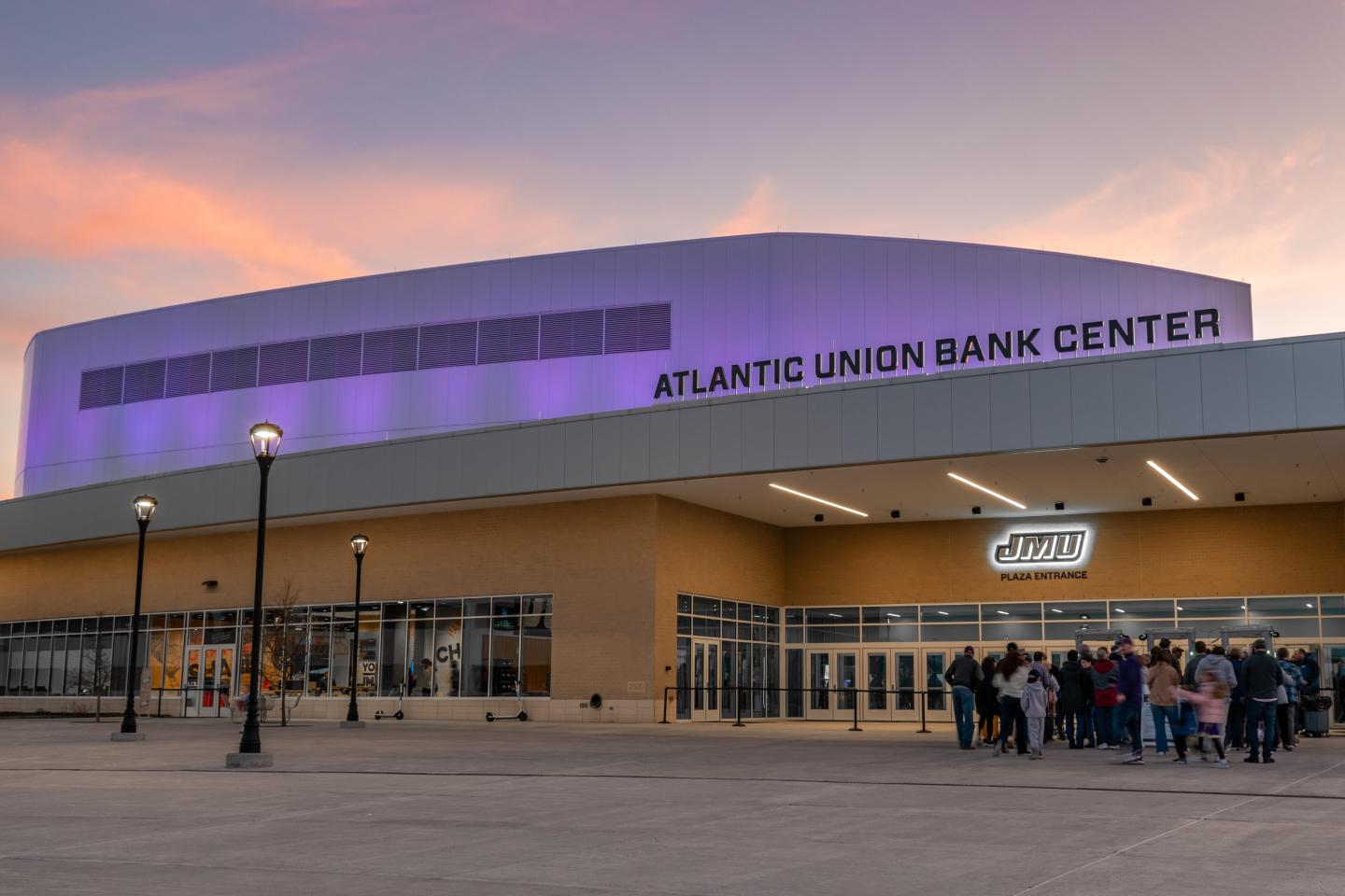Atlantic Union Bank Center – Stadium51